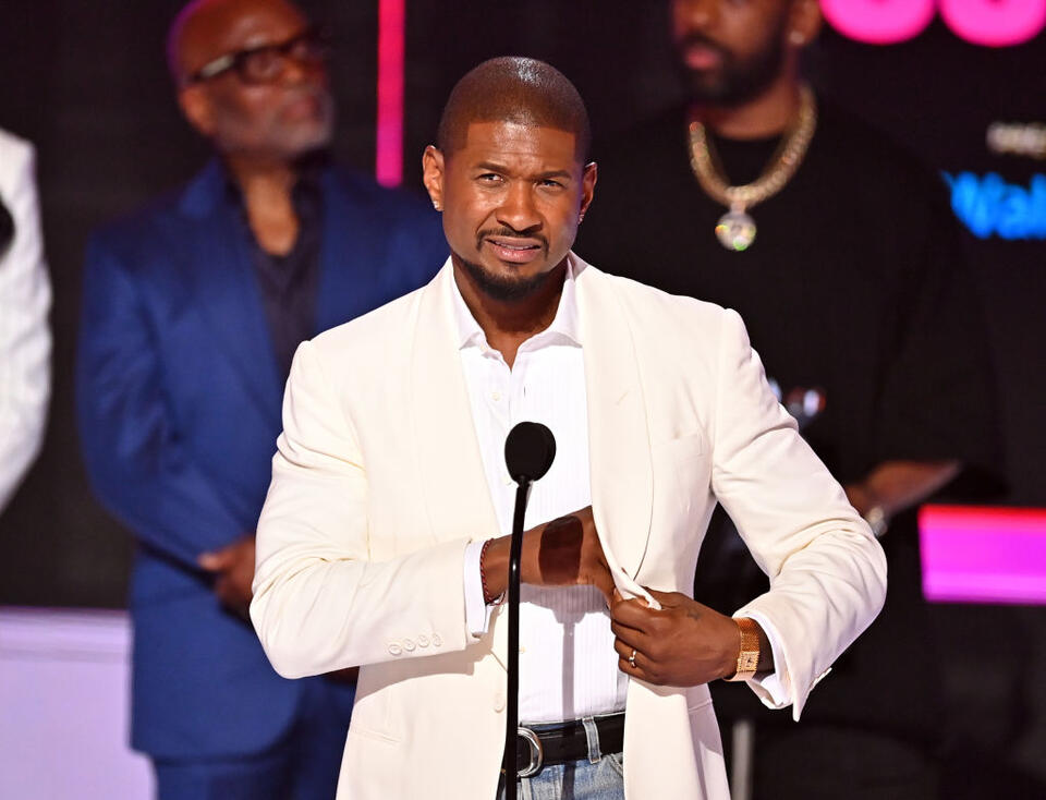 What Exactly Did Usher Say During His BET Lifetime Achievement Award ...