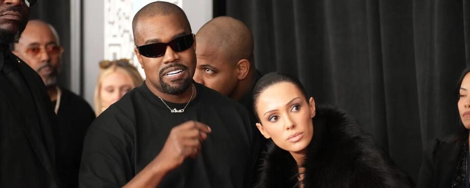 Kanye West Runs Commercial During Grammys Broadcast After Reportedly ...