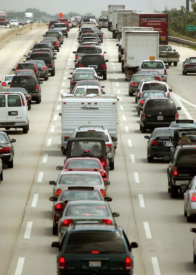 Illinois Drivers Could Soon Pay More In Tolls - NewsBreak