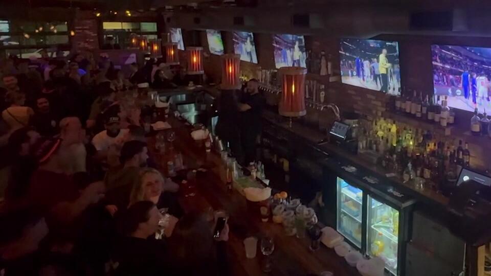 Nassau police increase patrols as Knicks fans pack watch parties ...