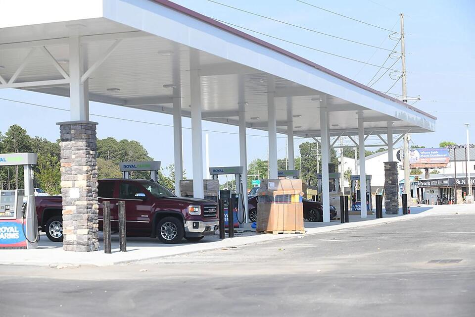 Brunswick town's new rules restrict future gas stations and truck stops ...