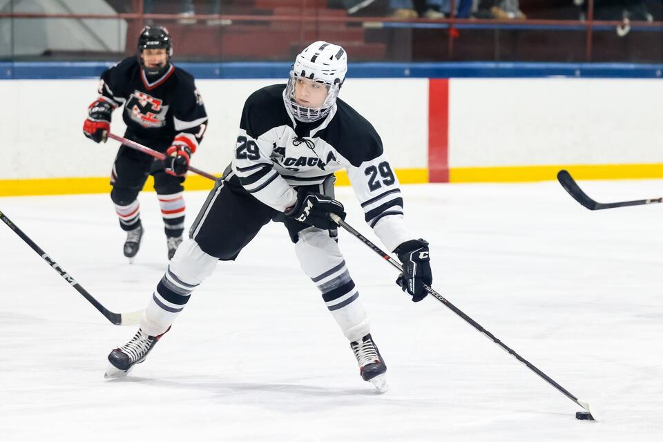 Dargan leads No. 19 Pascack Valley to win against Clifton - Boys ice ...