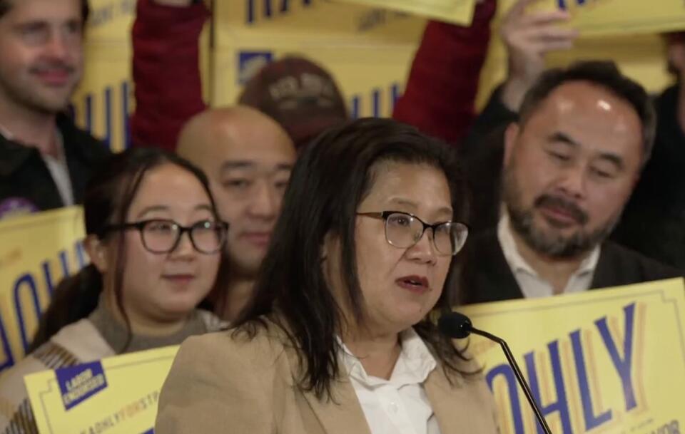 Kaohly Her wins historic upset in St. Paul mayoral race over incumbent ...