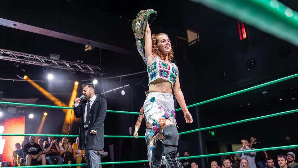 Jessica Troy Feels Like She Represents Her Entire Gender As The First ...