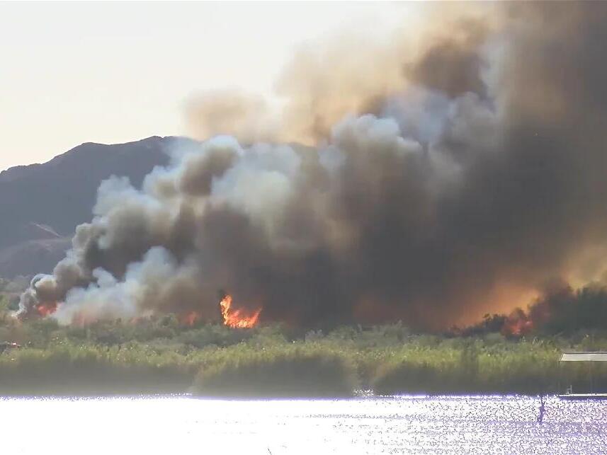 Refuge fire now 20 percent contained