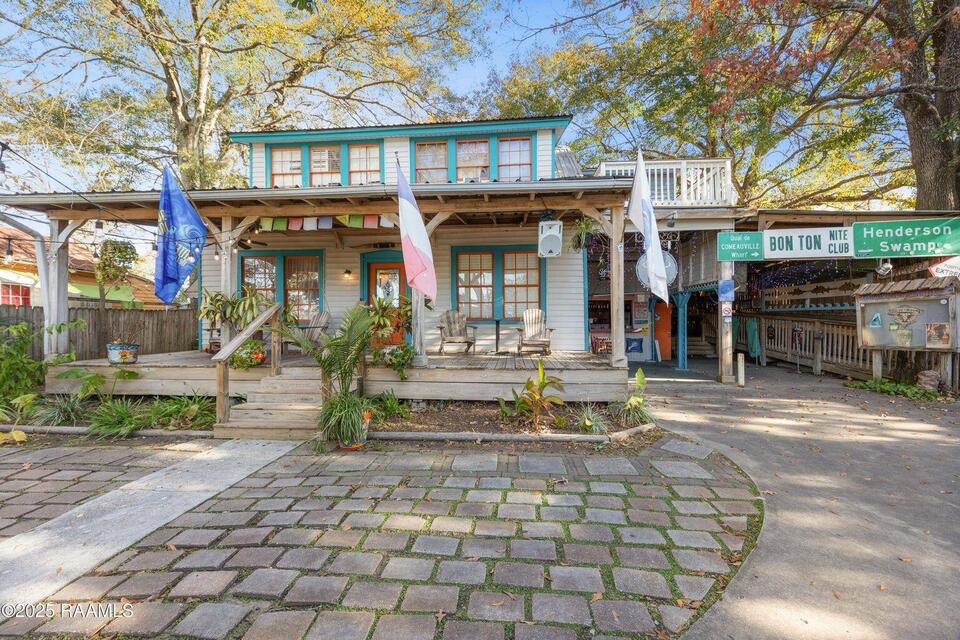 'It's a labor of love': Owner of Blue Moon Saloon in Lafayette on the ...