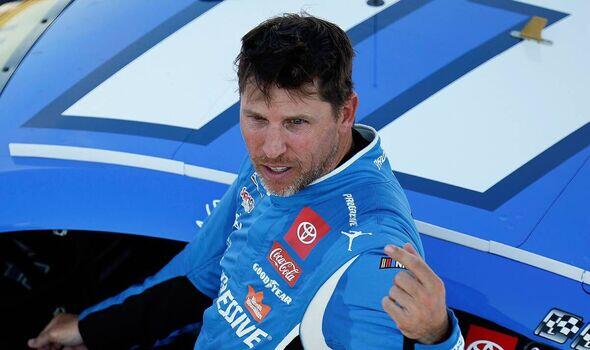 Denny Hamlin apologizes to ill father after 'bandwagon' comments ...