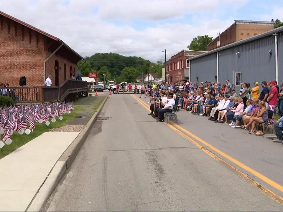 Cameron honors military with over 1,300 flags at Memorial Day ceremony