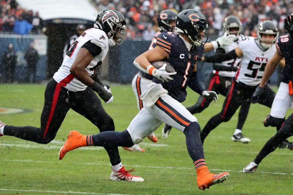 Chicago Bears’ Quarterback Justin Fields Reveals 1 Surprising Drawback ...