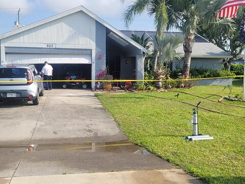 Man burned after oxygen tank explodes causing house fire in Cape Coral