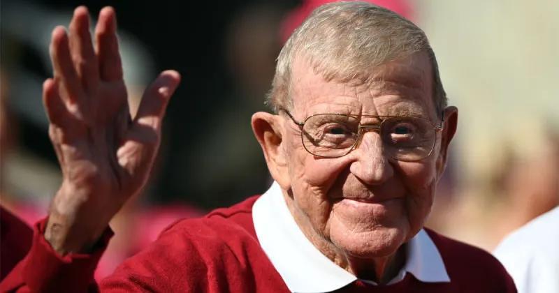 Lou Holtz health update: Family releases statement after false rumors ...