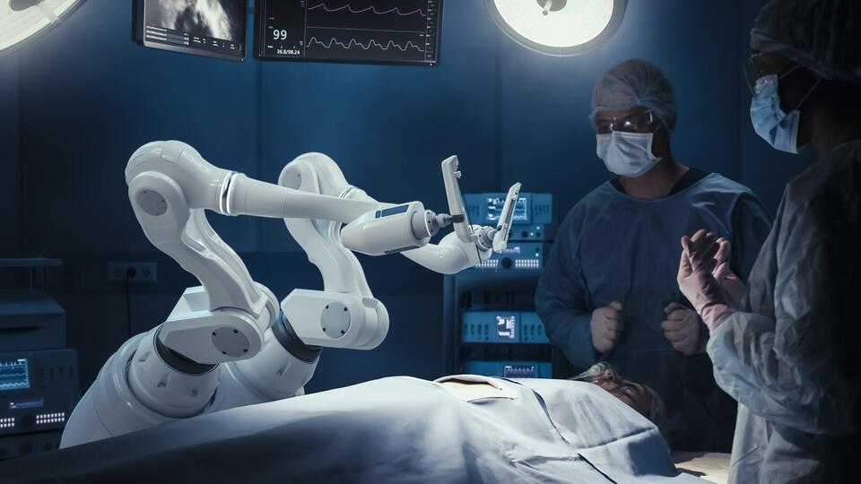 7 amazing facts about robotic surgery you need to know - NewsBreak