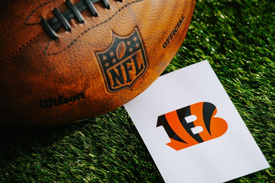 Bob Trumpy Bengals original dies at 80 after two careers - NewsBreak