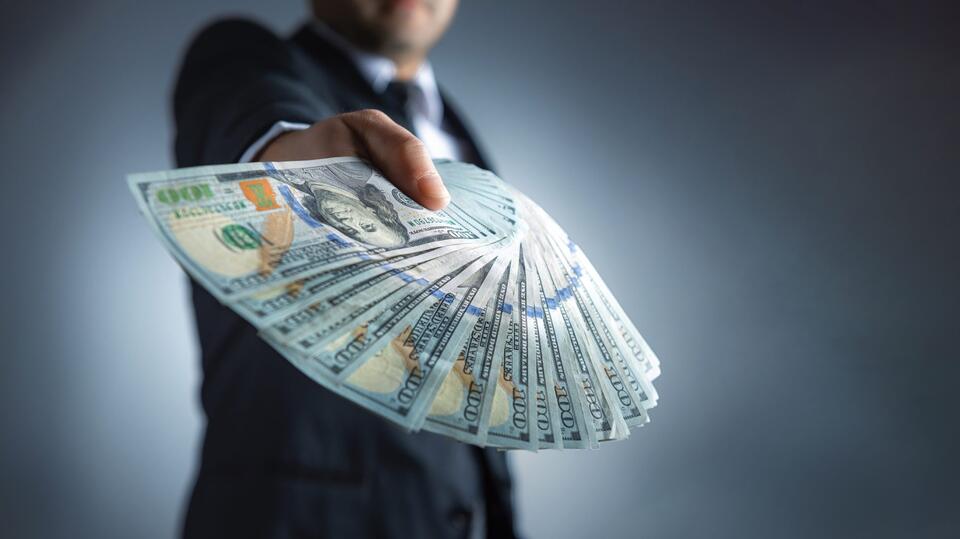 Rich Millennials and Gen Xers Aim To Share More Wealth Than Boomers ...