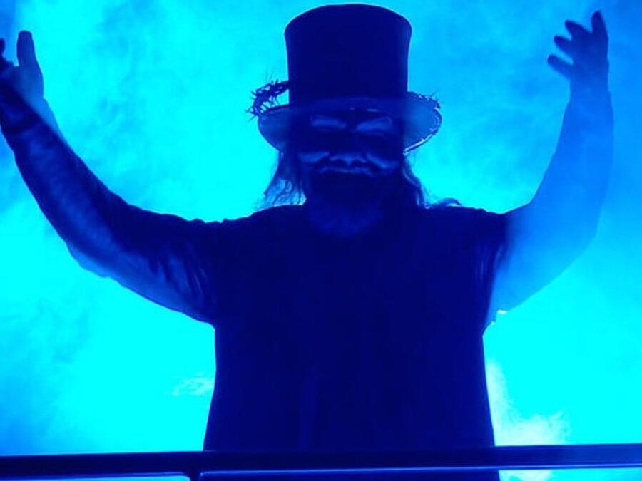 We May Finally Know When Uncle Howdy's Bray Wyatt-Inspired Stable Will ...