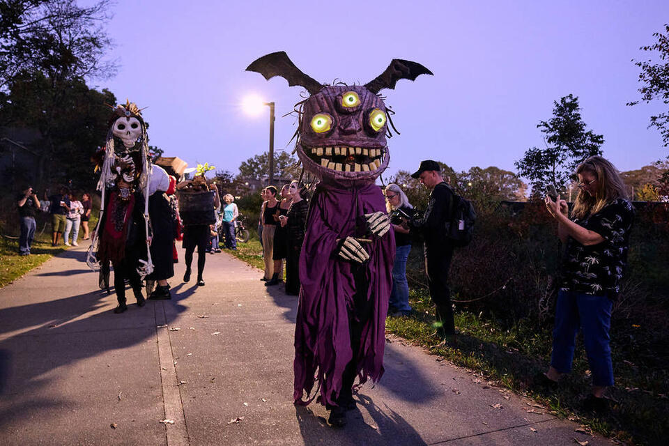 This Wacky ‘Upside Down Parade’ Is Taking Over The Atlanta Beltline ...