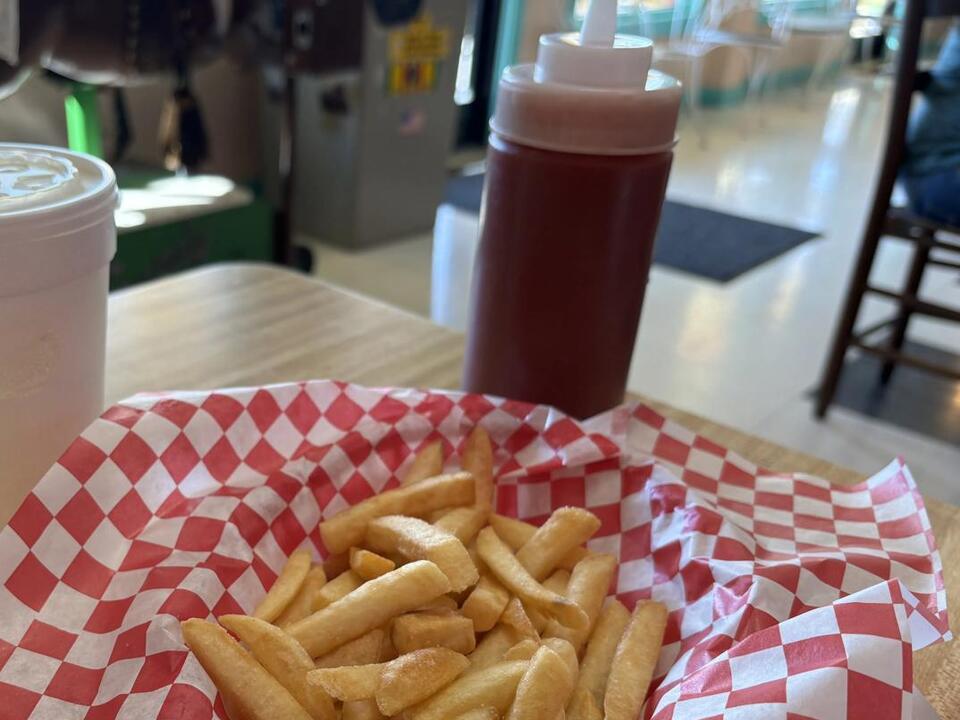Port City Foodies Newsletter: It's all about fries and pies