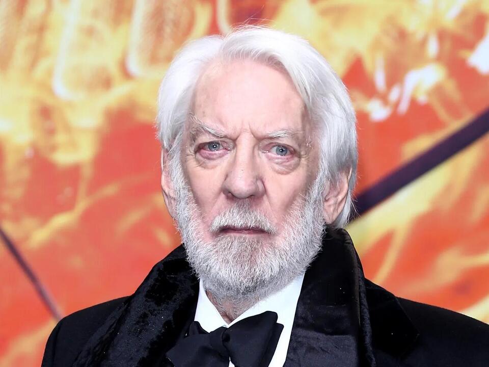 Donald Sutherland Death: Legendary Actor Left Behind 7-Figure Real ...