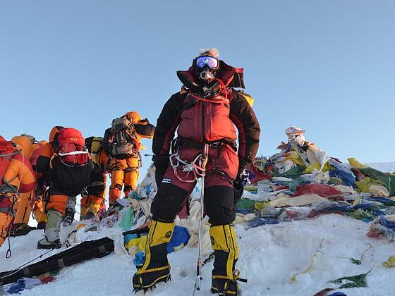 First woman to complete Extreme Explorers Trifecta - scaling Everest ...