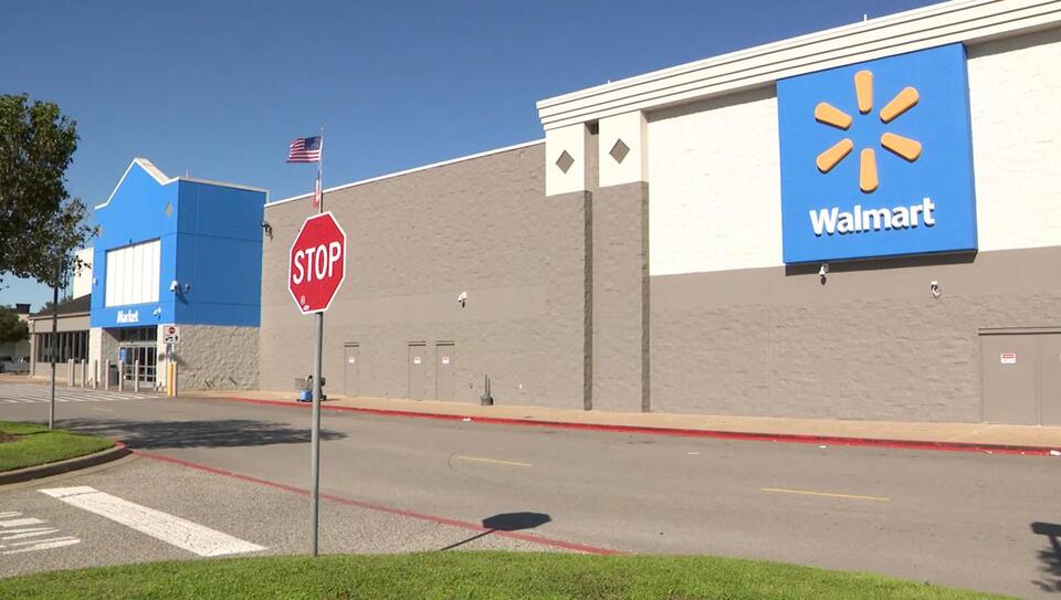 Walmart robots are now working alongside humans in new center – it will ...