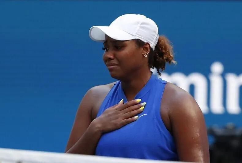 Taylor Townsend Fights Back Tears During Emotional Speech as Son Adyn ...