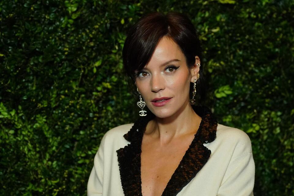 Lily Allen and the beautiful secret about school-gate mums that ...