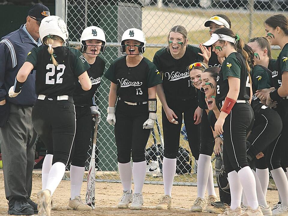 North Boone softball opens season with 11-2 win over Durand