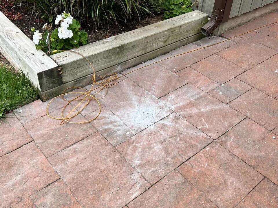 Meteorite Crash in Canada Is Caught by Home Security Camera in Likely World-First Video Footage ...