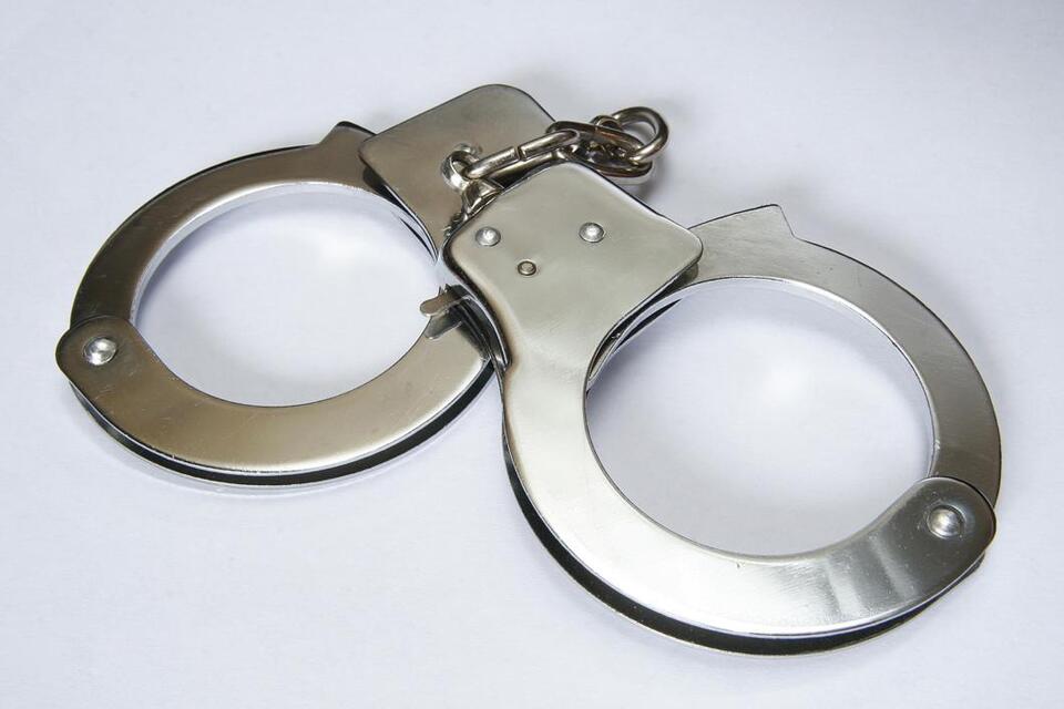 Suspicious vehicle tip leads to fentanyl trafficking arrest in Cowee ...