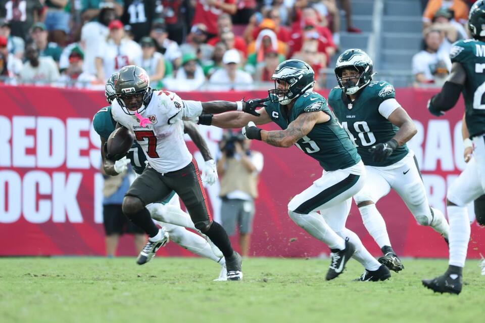 Tampa Bay Buccaneers give positive update on Bucky Irving - NewsBreak
