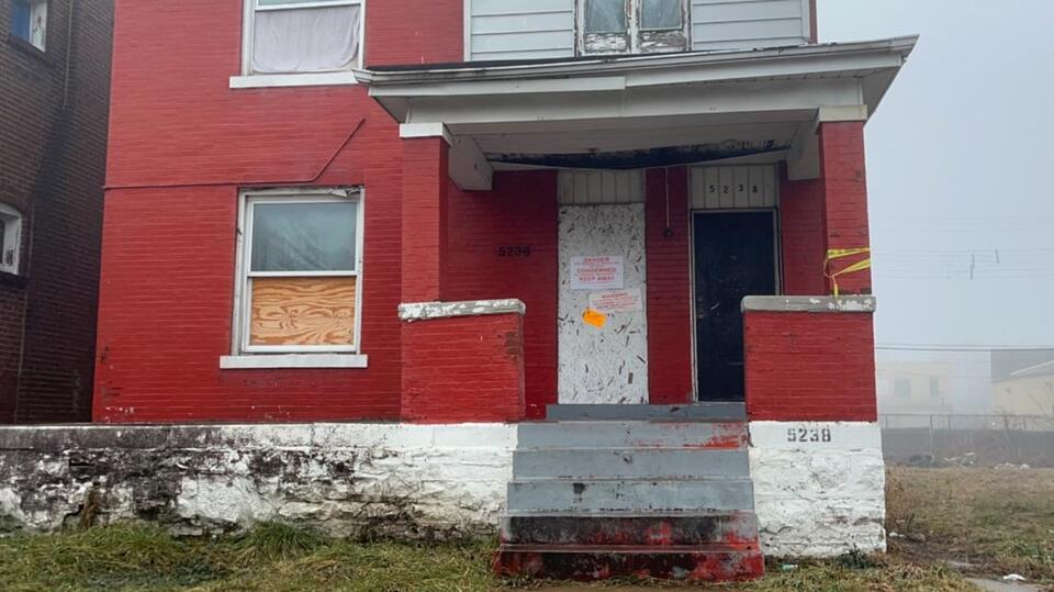Homicide investigation underway after 2 found dead inside St. Louis ...