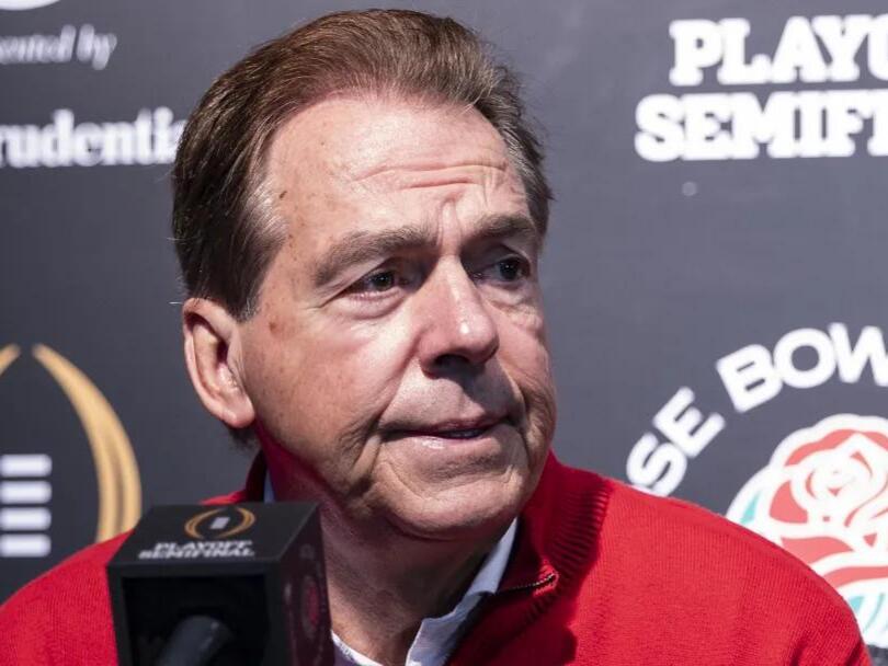 Alabama Football: WR's coach Holmon Wiggins leaves for Texas A&M