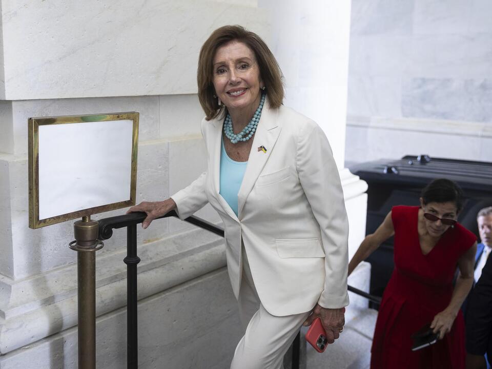 Nancy Pelosi endorses ultra-progressive San Francisco official, an Elon ...