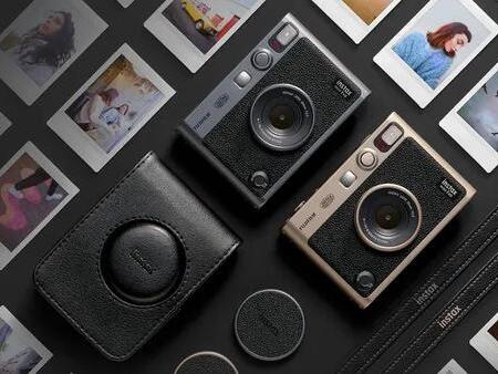 Fujifilm Instax Mini Evo hybrid instant camera launches as 90th ...