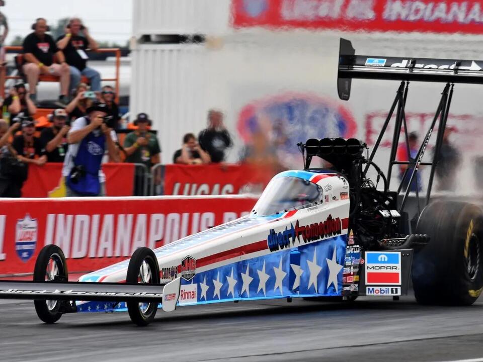 Stewart Takes 50th Anniversary Direct Connection Top Fuel Dragster to ...