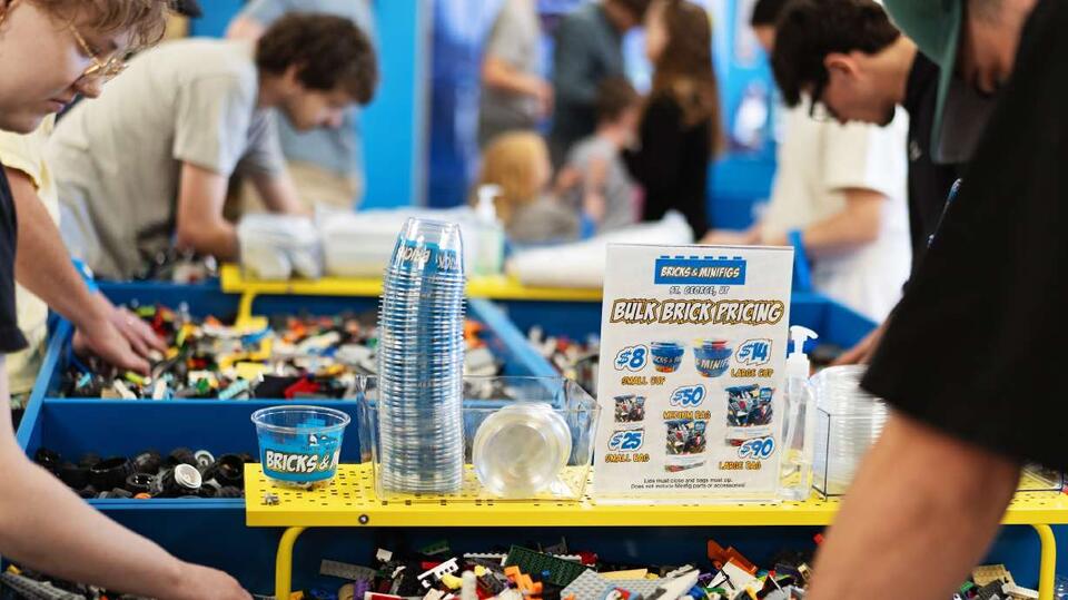 St. George Bricks and Minifigs store opening draws record-breaking Lego ...
