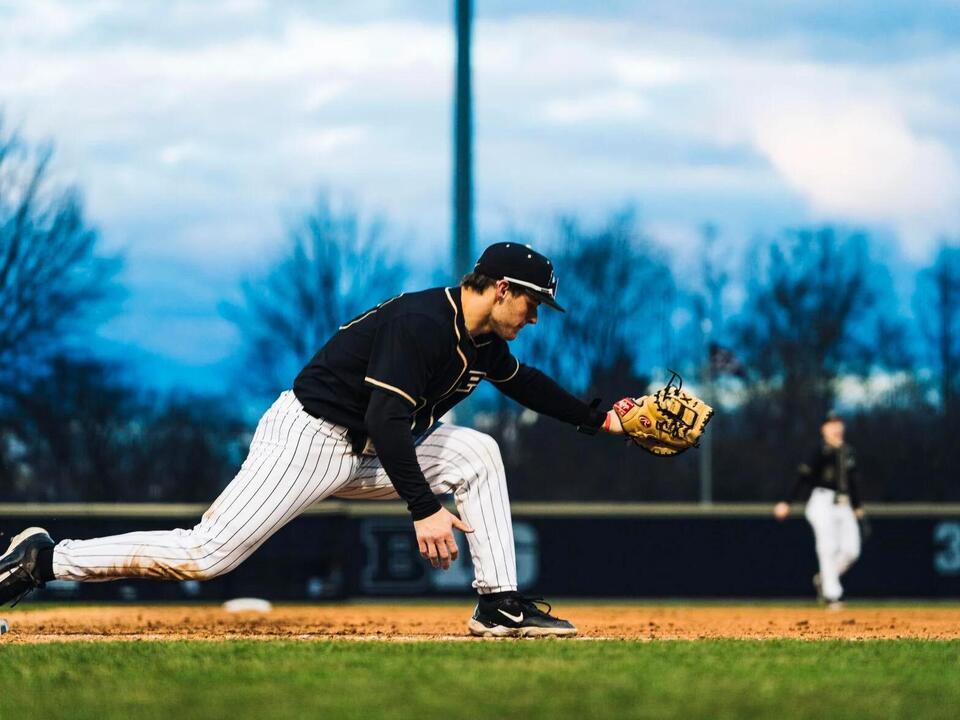 3/9/24 UAlbany, Luke Gaffney catches
