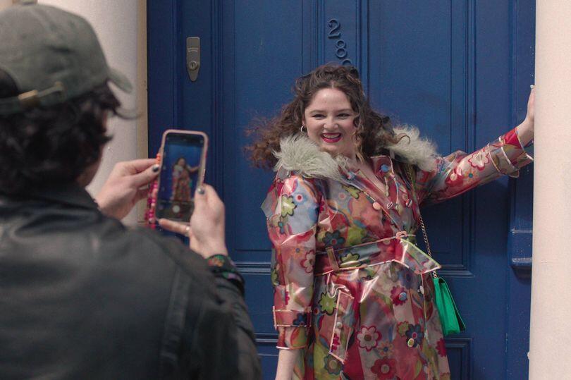 Netflix's binge-worthy new romcom series lands release date - and it ...