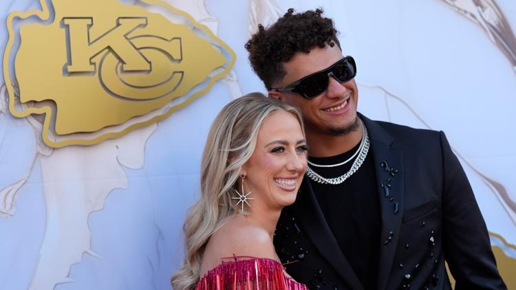 Patrick and Brittany Mahomes welcome third child, reveal baby's name ...