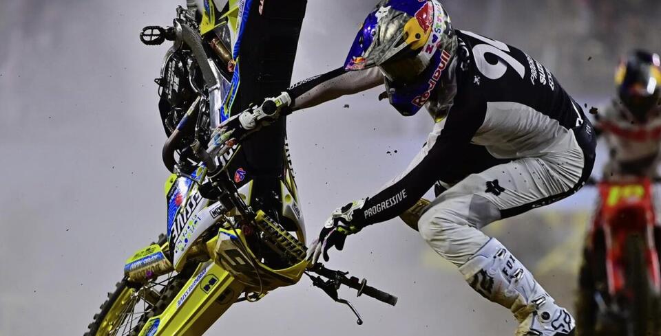 Ken Roczen Injury Update Following Huge Crash Nashville Supercross ...