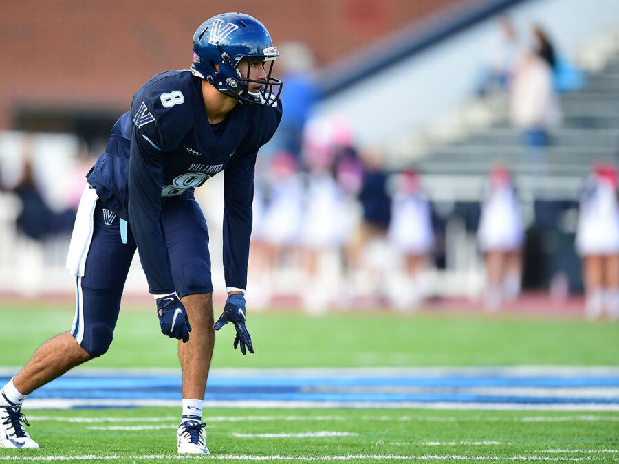 Ravens new 6-foot-6 wide receiver looks to follow in Super Bowl ...