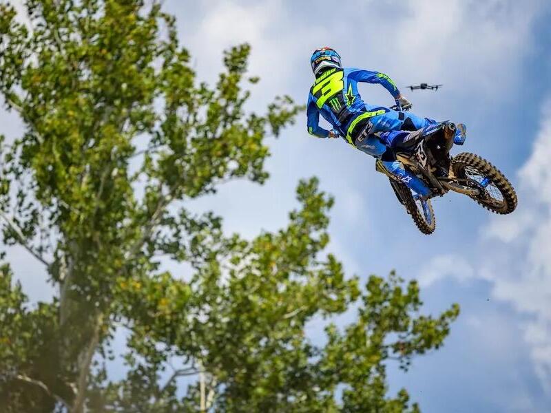 Tomac back in the high life again