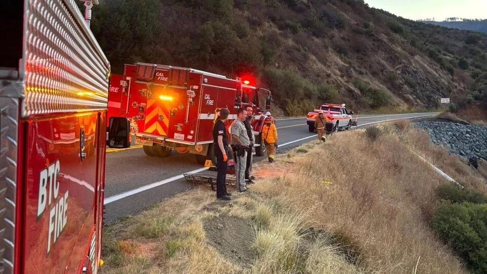 Cal Fire responds to vehicle crash off Highway 70 Near Jarbo Gap; minor ...