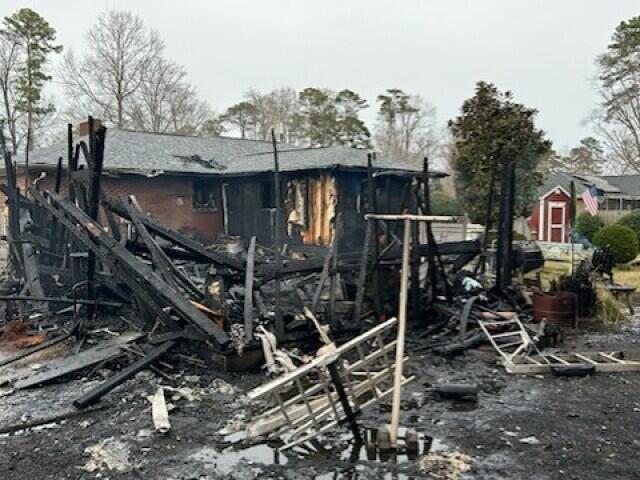 House fire in Virginia Beach displaces 2 people, 2 pets - NewsBreak