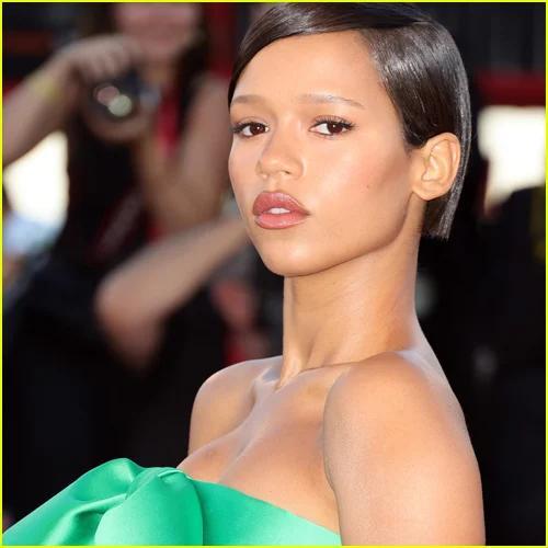 Harry Styles Dating History as of 2026: Every Girlfriend & Rumored ...