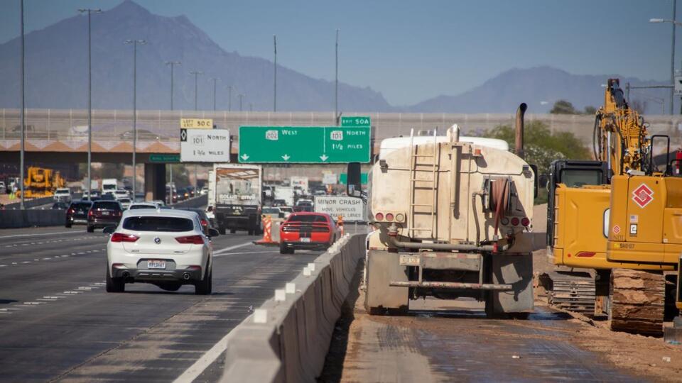 ADOT set to begin a new long-term ramp closure for Loop 202 widening ...