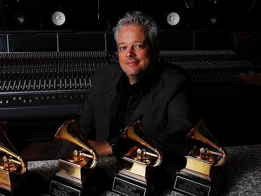 Larry Collins, Hit Songwriter + Rockabilly Guitarist, Dead at 79