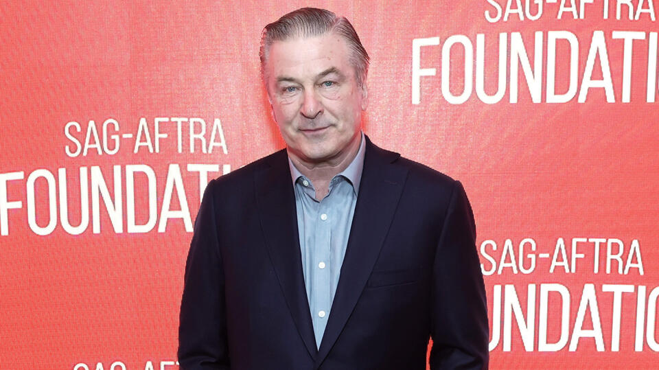 Alec Baldwin Pushes Back on Deposition Request in Ongoing 'Rust ...