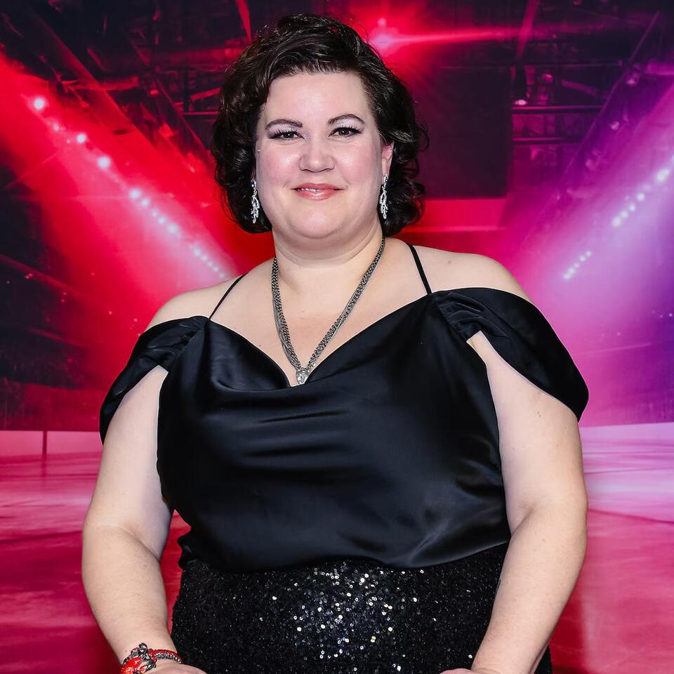 Heated Rivalry Author Rachel Reid Details How Show's Success Is Helping ...