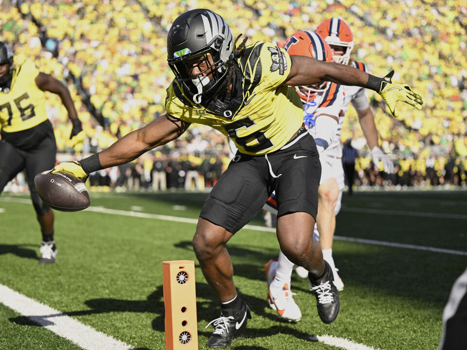Oregon Ducks get another elite performance from unsung hero in massive ...